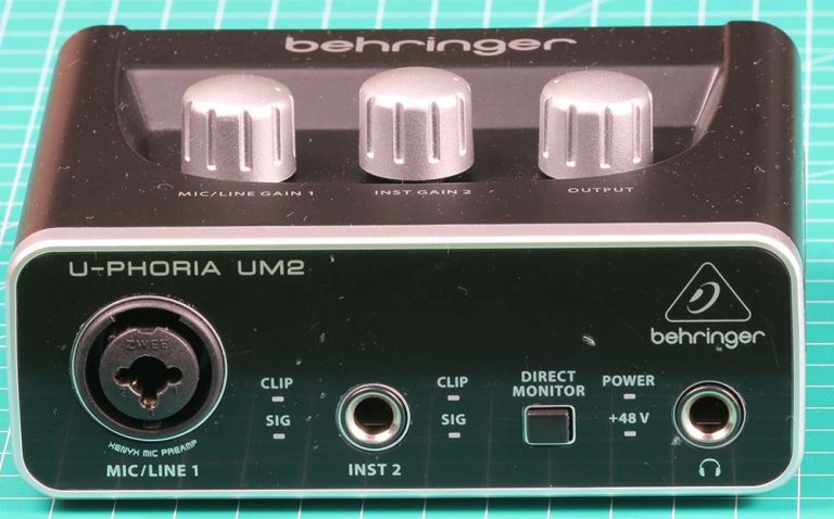 Behringer UM2 Audiophile 2×2 USB Audio Interface – Elektrologi