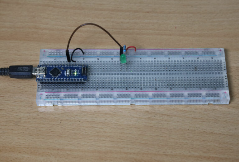 Lampu Kedip Dengan Model Finite State Machine dan FreeRTOS – Elektrologi